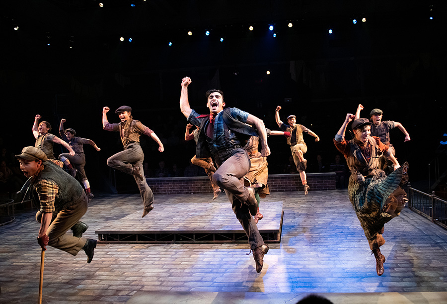 Review Disneys Newsies At Washington Dcs Arena Stage The Geeks